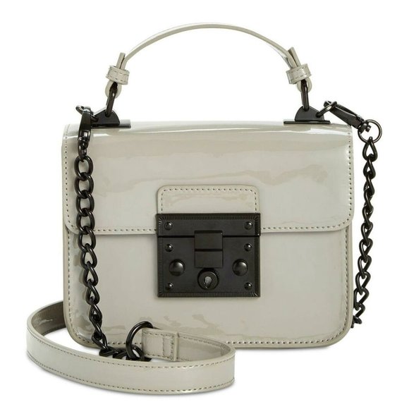 Steve Madden | Bags | Steve Madden Evie Pushlock Small Flap Chain Bag ...